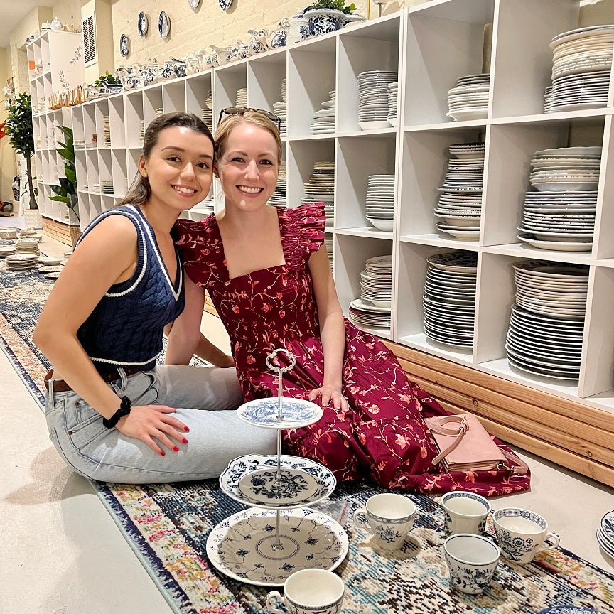 The Story Behind the Iconic Blue Willow China Pattern – The Brooklyn Teacup