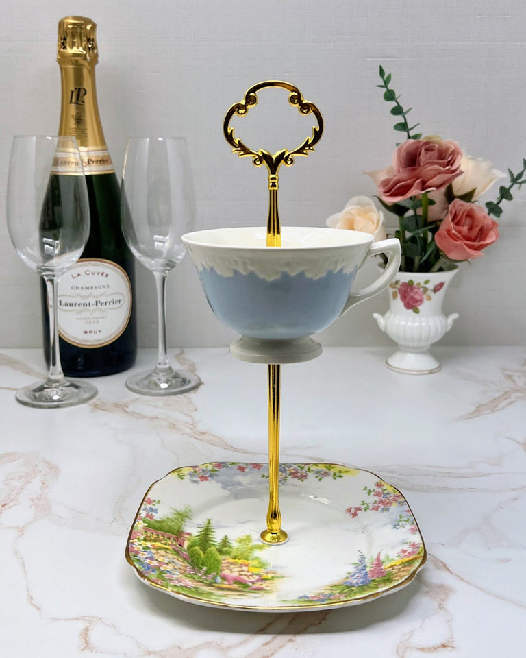 Fit For A Queen Collection "Fiona Teacup Stand" – The Brooklyn Teacup
